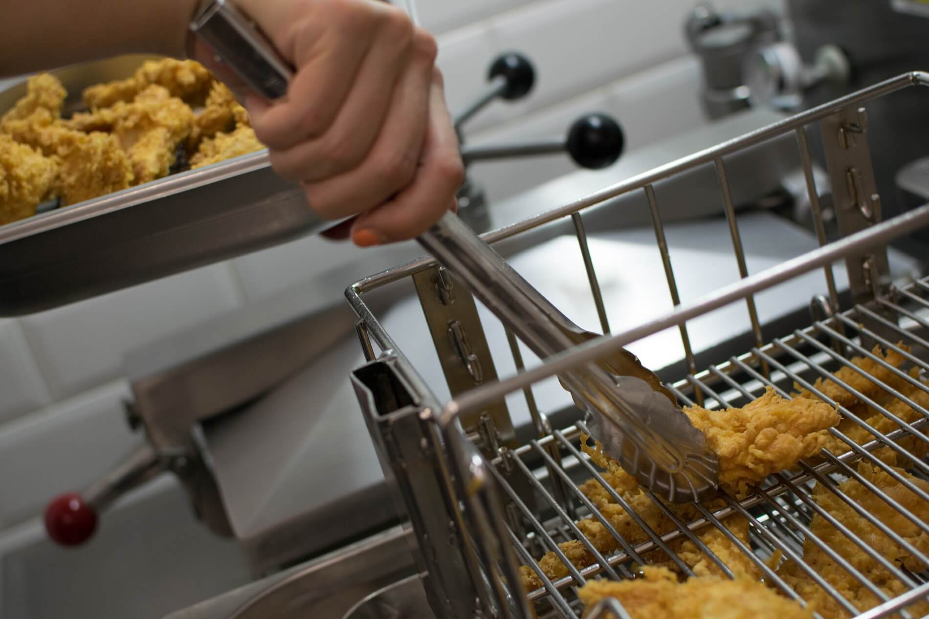 Hochdruckfritteuse für Gastronomie und Doppelfriteuse